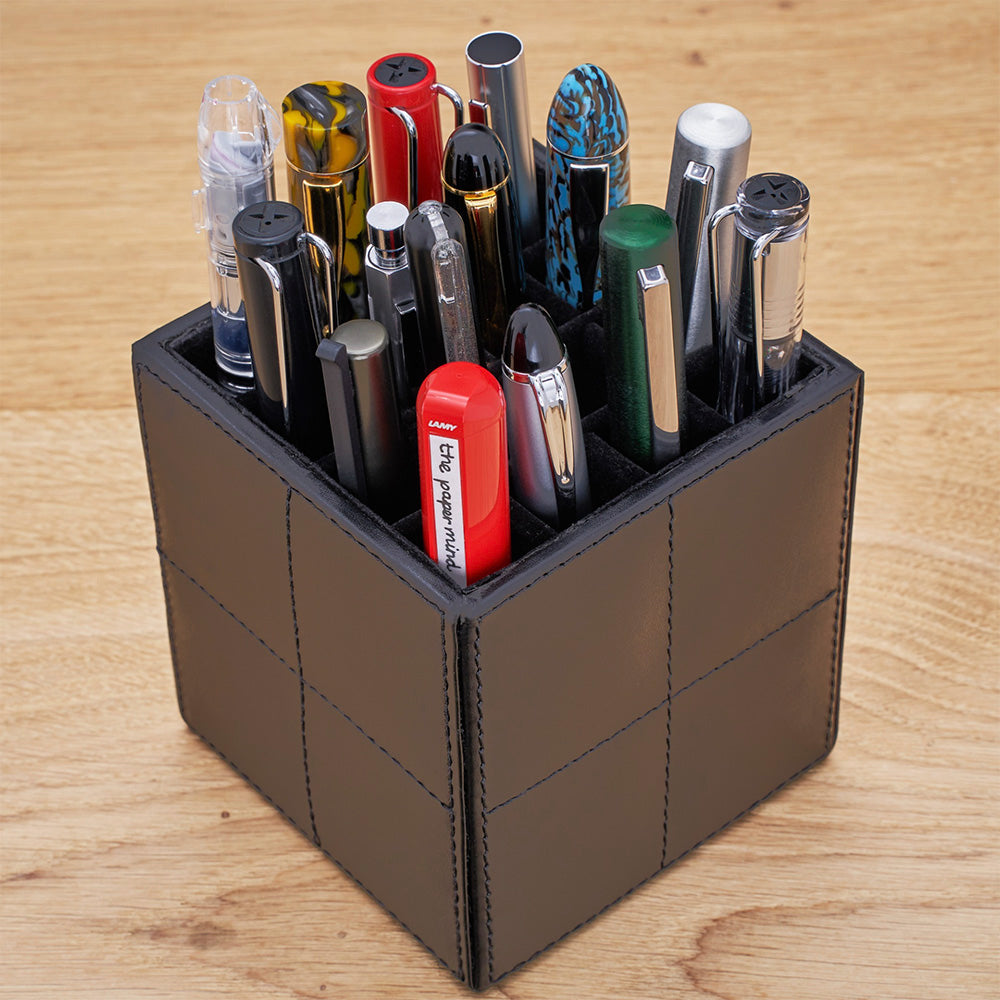 Dee Charles Designs – The Paper Mind